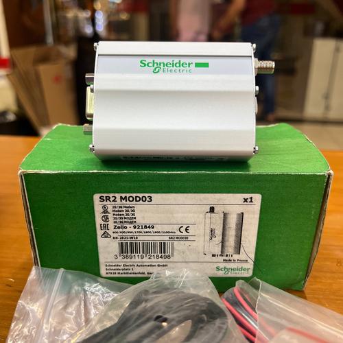 Jual Schneider Modem 2G/3G SR2 MOD03 Original Zelio - Jakarta Pusat ...