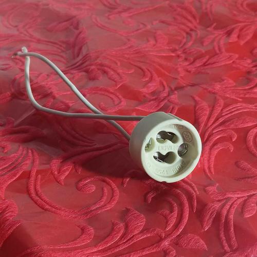 Jual Fitting GU10/Konektor Lampu Spot GU10 - Jakarta Pusat - Terang ...