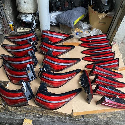 Jual stoplamp stop lamp lampu belakang fortuner VRZ 2021 2022 Original ...