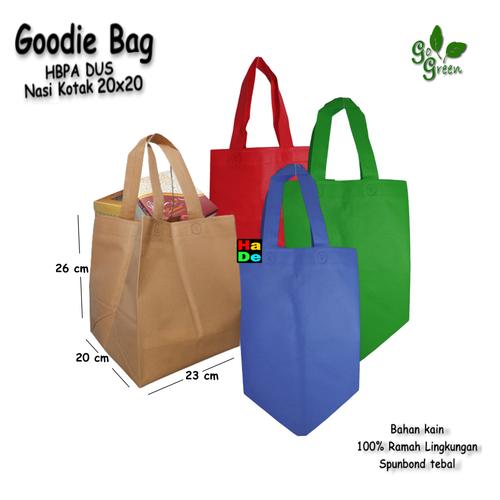 Jual Tas Kain Spunbond Goodie Bag Handle Box / Dus Nasi Kotak 20x20 ...