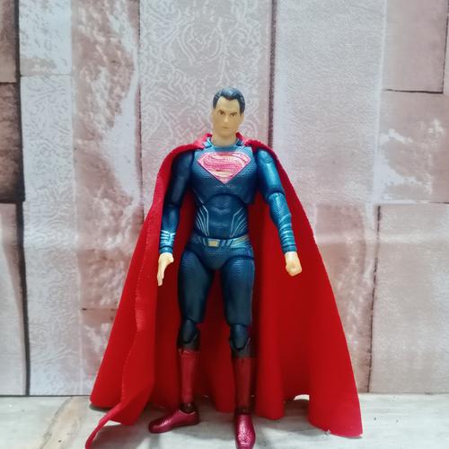 Jual shf figure superman Henry Cavill justice league batman vs superman ...