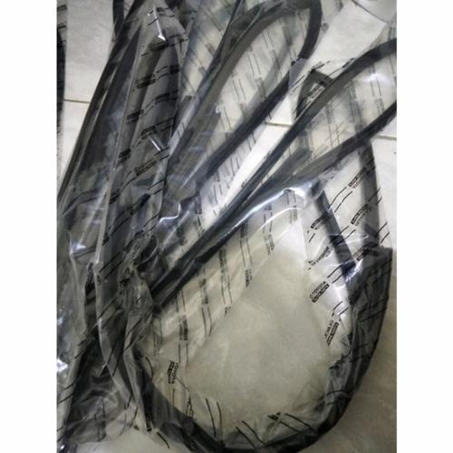Jual KARET KACA DEPAN / KARET KACA MUKA ALL NEW AVANZA 2012-2020 ...