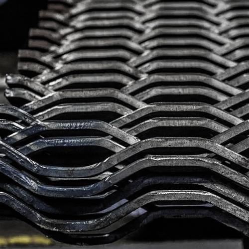 Jual Plat Expanded Metal Besi G 3045 - Kota Bekasi - PT ALPHA UNGGUL ...