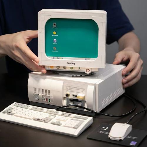 Jual Pantasy Retro Collection Old Computer Brick 85005 - Jakarta Barat ...