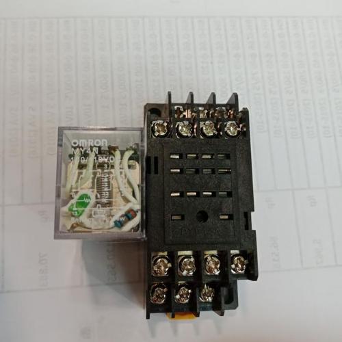 Jual relay MY4N 100/110VDC omron + socket - Jakarta Barat - toko hasim9 ...