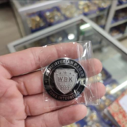 Jual Pin | Lencana WBK 2023 Kementerian PANRB Zona Integritas 2023 ...