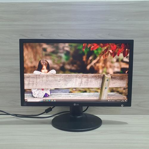 Jual MONITOR LED IPS LG FLATRON E2411PU 24 INCH MULUS KAKI BISA POTRAIT ...