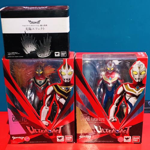 Jual Bandai Ultra Act Ultraman GAIA V2 + Effect & Dyna Flash Type MISB ...