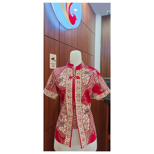 Jual BLOUSE BATIK WANITA MERAH PUTIH - Kota Yogyakarta - Toko Batik Queen Phoenix | Tokopedia