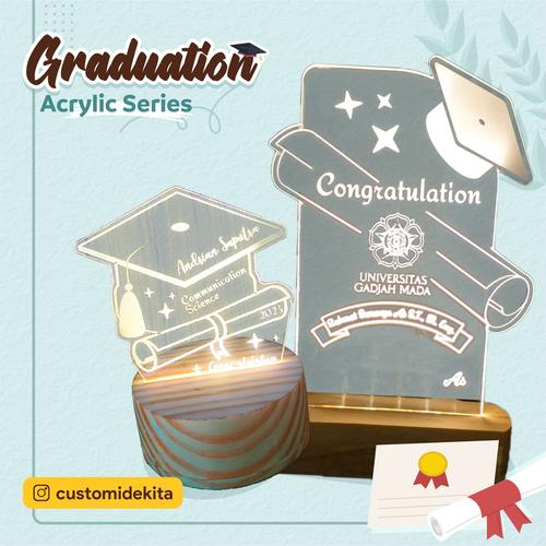 Jual Custom Plakat Graduation Lampu Akrilik Grafir Kado Wisuda ...