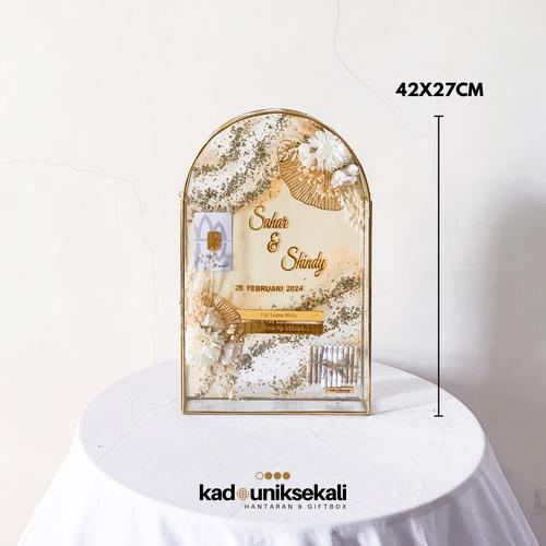Promo 42x27CM CREAMY GOLD RESIN TERARIUM WEDDING FRAME 3D - MAHAR ...