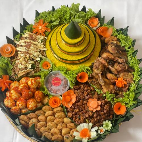 Jual Nasi Tumpeng Besar / Nasi Kuning Tumpeng / Nasi Liwet Tumpeng - 10 ...