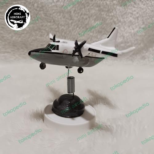 Jual miniatur pesawat NC212i abu putih - Kab. Bandung Barat - mini ...