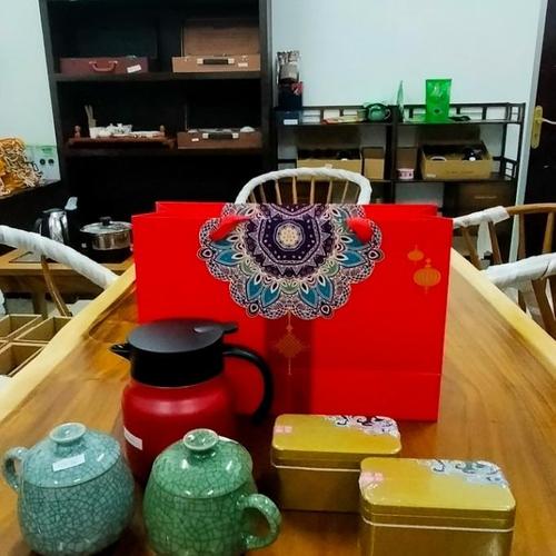 Jual Hampers Parcel Imlek Chines New Year Gift Set Imlek Fizij ...