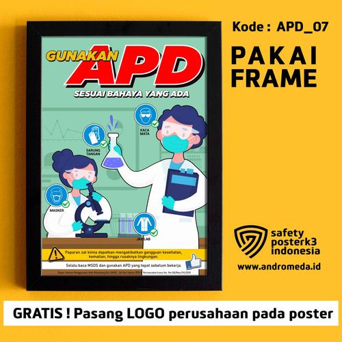 Jual Safety Poster : APD Chemical Bekerja Kimia Laboratorium + Frame ...
