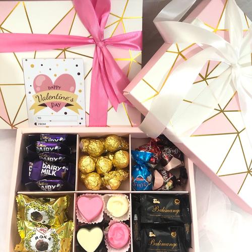 Jual HAMPERS COKLAT VALENTINE COKLAT GIFT BOX CADBURRY BACA DESKRIPSI ...