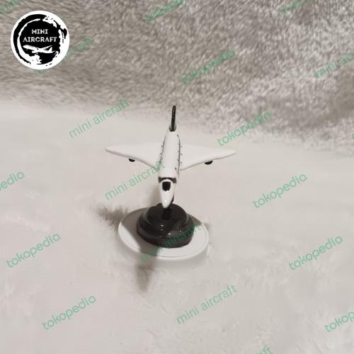 Jual miniatur pesawat concorde putih abu - Kab. Bandung Barat - mini ...