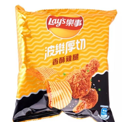 Jual Lays Fried Chicken Leg Flavoured Taiwan Potato Chips (43g) - Kota ...
