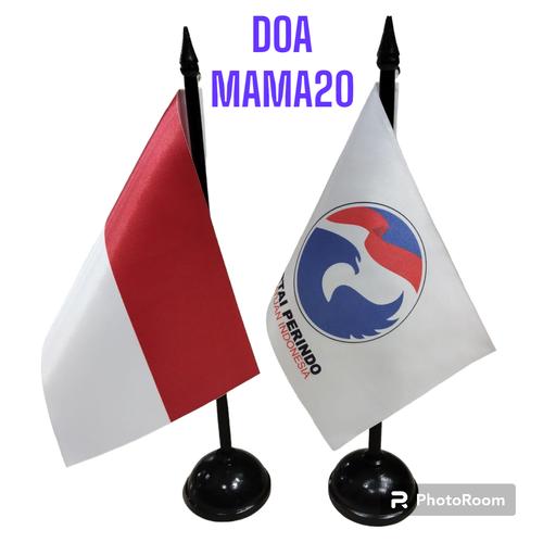 Jual tiang kayu meja set sama bendera merah putih dan PERINDO - Jakarta ...