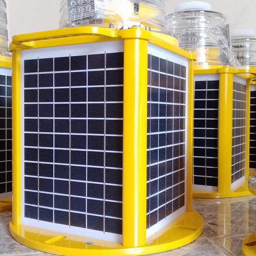 Jual LAMPU NAVIGASI LAUT MODEL:GS-LS/S VISUAL RANGE 6NM - Kab. Cilacap ...