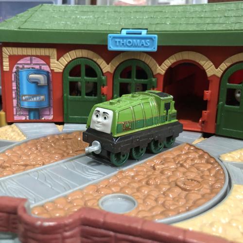 Jual THOMAS and friends - GATOR - diecast - metal engine-preloved - Kab ...