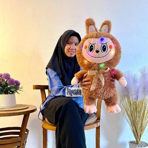 Jual BONEKA LABUBU BESAR ORI ASLI PAKAI LAMPU LED UKURAN 60CM HARGA ...