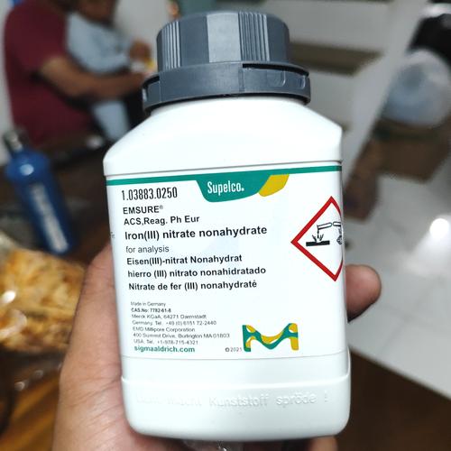 Jual Iron(iii) nitrate nonahydrate merck 250g - Kota Depok - CENTANG ...