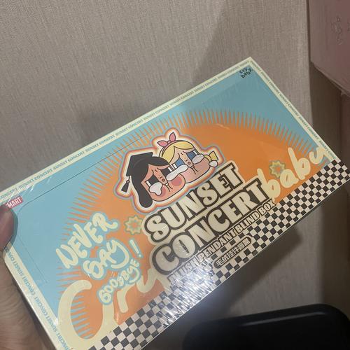 Jual SUNSET CONCERT CRYBABY ORIGINAL 100% POPMART - Kota Bandar Lampung ...