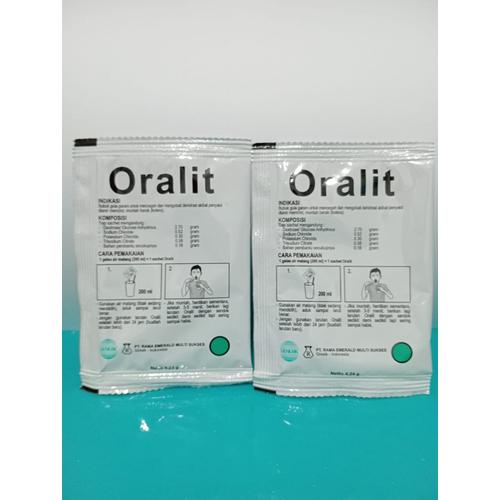Jual Oralit Sachet isi 4,24 gram - pengganti cairan tubuh - Kota ...