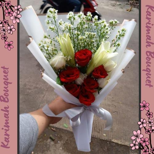 Jual Best seller SEHARI JADI! Buket Bunga Wisuda Bandung Flower Hand ...