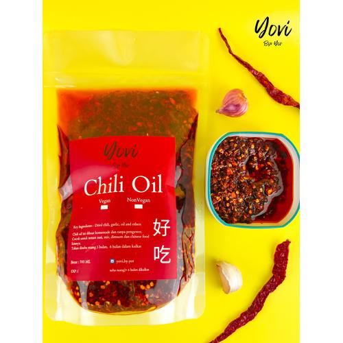 Jual Chili Oil With Crunchy Garlic Yovi / sambal,sambel dimsum 700 ML - 700, Vegan - Jakarta ...