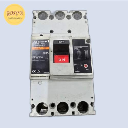 Jual FUJI SA403C 300,400A 35KA MCCB FUJI 300 DAN 400A 3P SA403C - 300A - Kota Bogor ...