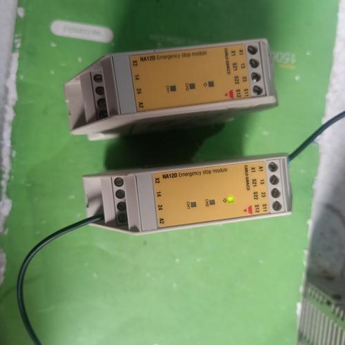 Jual CARLO GAVAZZI NA12D EMERGENCY STOP MODULE SAFETY RELAY - Jakarta Utara - mitra elektrik ...