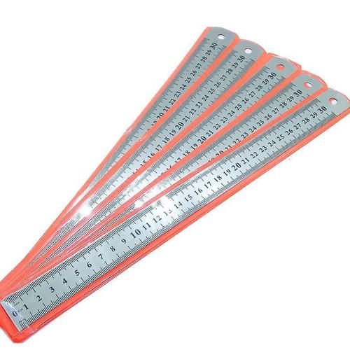 Jual [1 Pcs] Penggaris Besi Tipis 30cm / Rol Besi 30cm / Garisan Besi ...