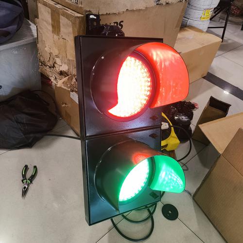 Jual Lampu Traffic Light 2 Aspek 20 CM Red Green, Lampu Lalu Lintas ...