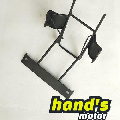 Jual Bracket besi dudukan pegangan lampu depan Yamaha Scorpio Z old Ori ...