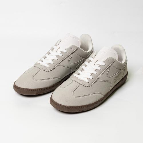 Jual Sepatu Sneakers Footwear Emba Coach Light Grey - 42 - Kab ...