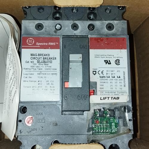 Jual GENERAL ELECTRIC (GE) SPECTRA RMS SELA36AI0100 circuit breaker ...