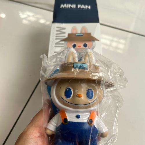 Jual kipas angin mini gantung Labubu / mini fun Labubu - Kota Malang ...