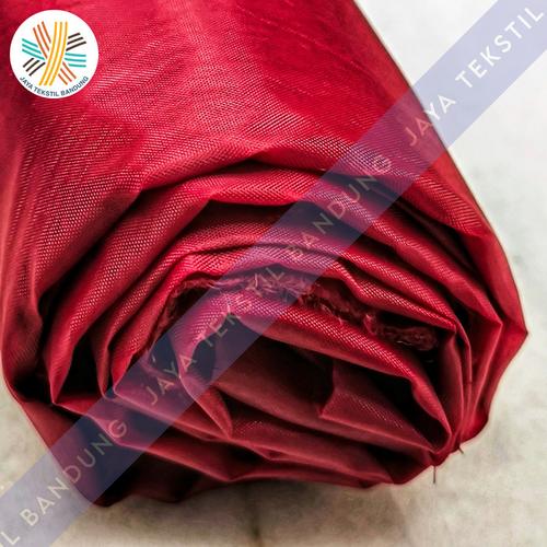 Jual Kain Satin Peles Veles SUPERIOR(Merah Marun)kain furing roll ...