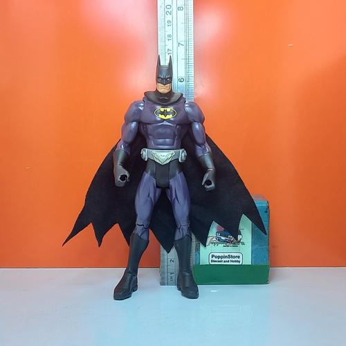 Jual TM DC Comics Batman Tech Armor Comic Book Heroes Figure Artikulasi ...