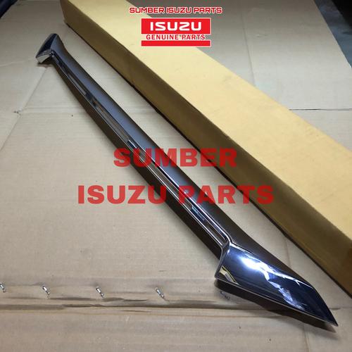 Jual GRILLE GRIL OUTER RADIATOR ISUZU MUX ORIGINAL - Jakarta Pusat ...