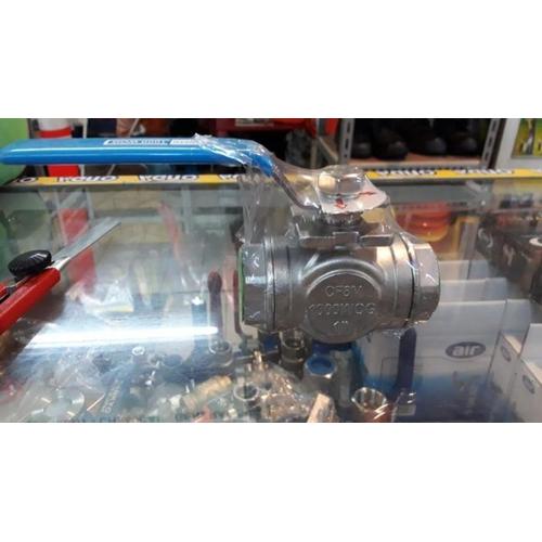 Jual ""CENTRAL CHONBURI"" Ball Valve Sankyo 1 1/4 inch 3 way T Port ...