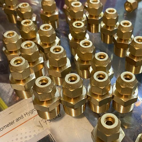 Jual Male Connector pipa Ac 1/4 pipa x 1/8 male - Jakarta Barat ...
