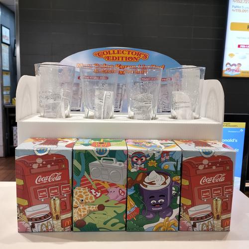 Jual Collector's edition happy meal glass cup mcd cola mattel shrek ...