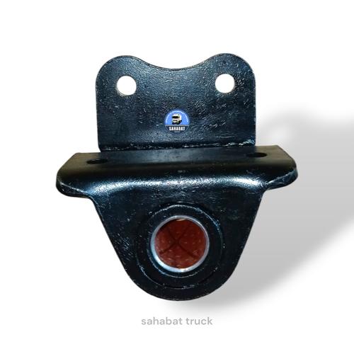 Jual Bracket Hanger Spring Per Depan Bagian Belakang FUSO PS190 ...