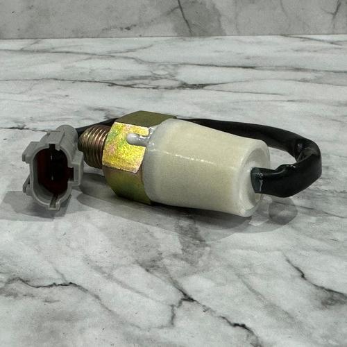 Jual Switch rev stop lamp reverse saklar mundur lampu belakang isuzu ...