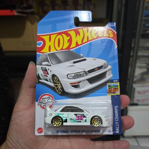 Jual Hotwheels 98 Subaru Impreza 22B STi Version Putih THR - Kota Medan ...