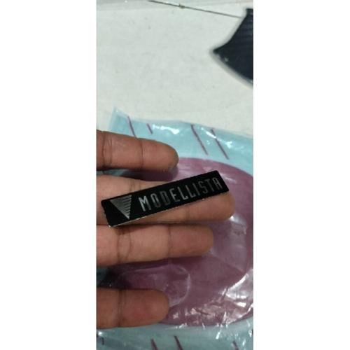 Jual emblem modellista body kit Innova zenix original plat besi - Kota ...