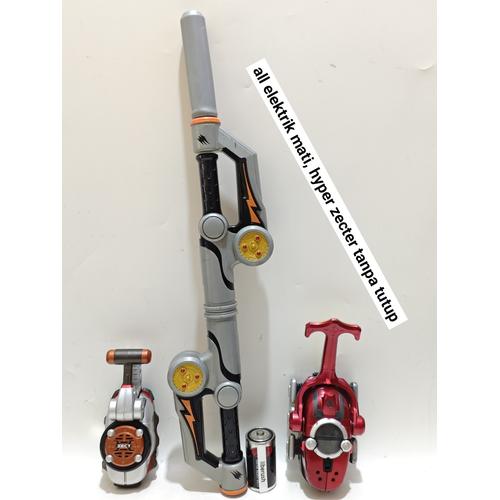 Jual Set bandai dx kabuto zecter , dx hyper zector kabuto , dx geki ...